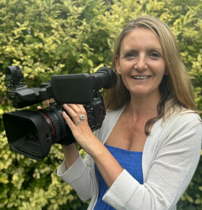 Portrait de Isabelle Bonnet-Murray, réalisatrice de documentaires ...